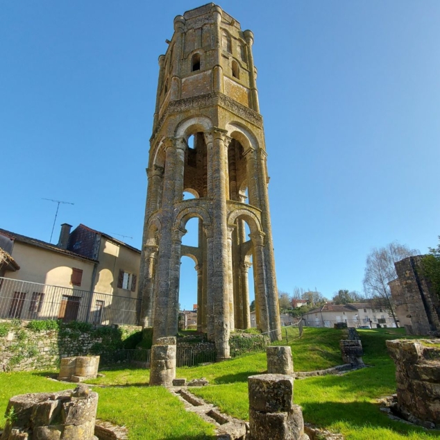Bienvenue à l'abbaye de Charroux